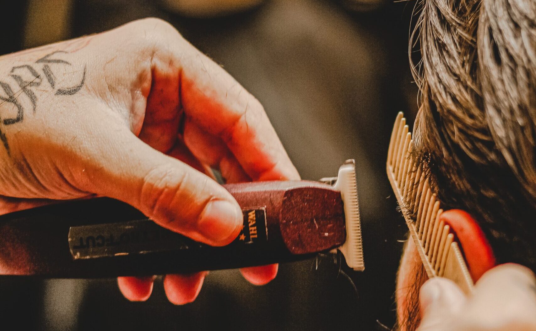 7 Best Hair Clipper For Men In India - (Guide And Reviews)